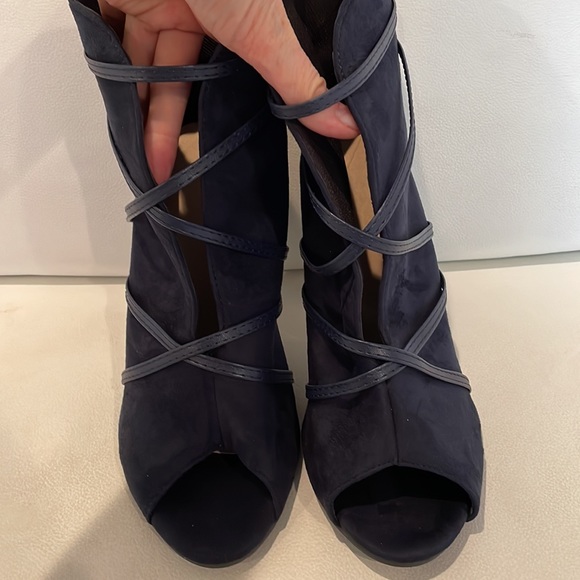 imOgen | Shoes | Nwt Navy Blue Stiletto Ankle Booties Open Front Faux ...